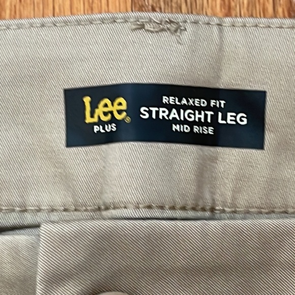 Lee | Pants & Jumpsuits | Lee Women Size 22w Pants Straight Leg Relaxed ...